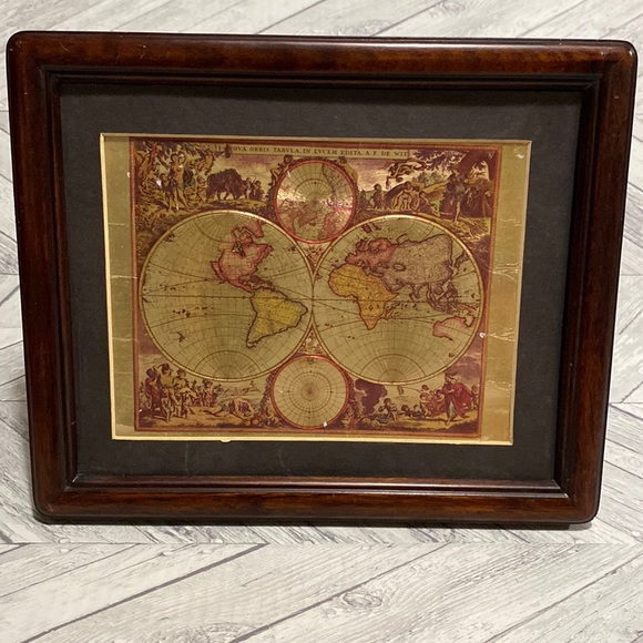 Nova Orbis | Art | Nova Orvis Tabvla In Lvcem Edita Af De Wit Golf Foiled World Map | Poshmark